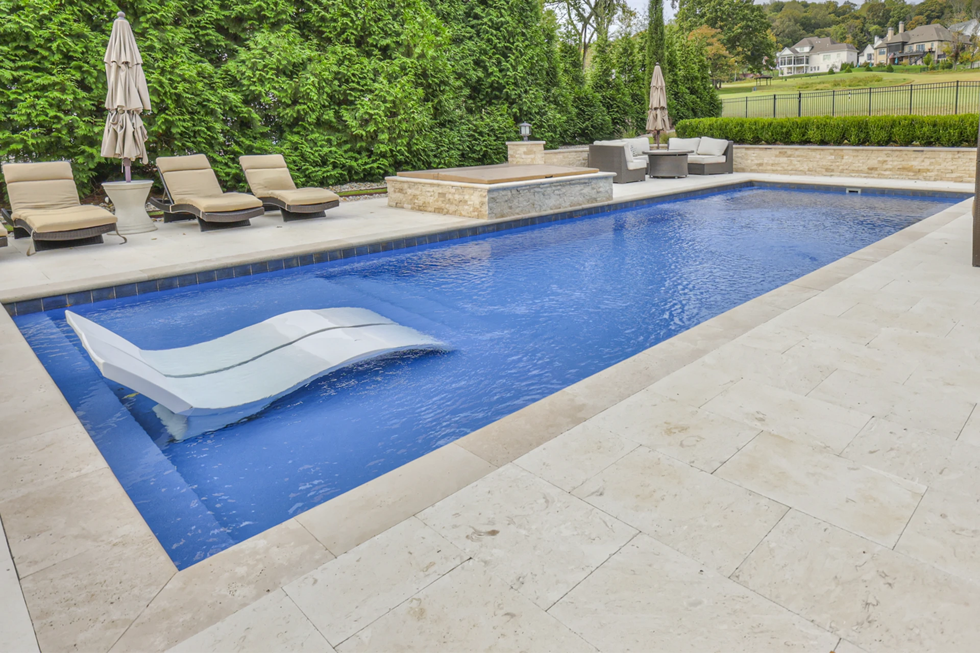 Sapphire Blue - Kevin Sparks Signature Pools